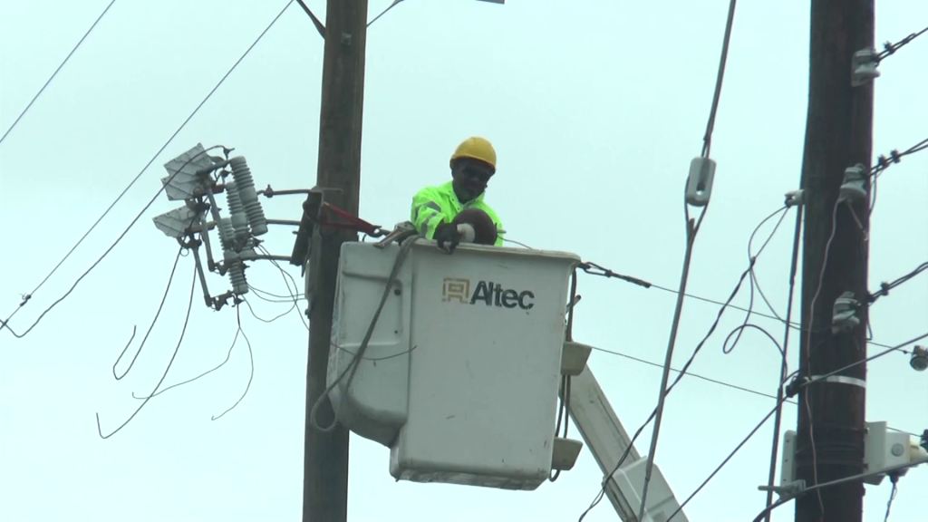 SKELEC Responding To Emergency Outages Islandwide – ZIZ Broadcasting ...